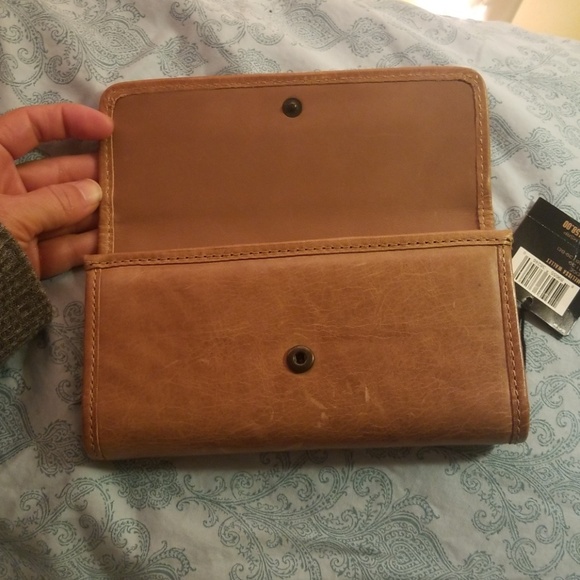 Frye | Bags | Frye Leather Wallet | Poshmark